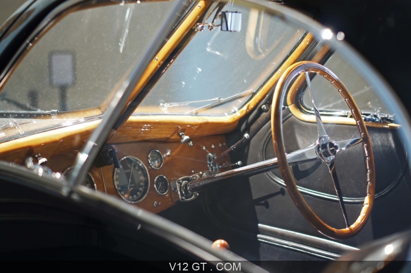 Bugatti Type 57 SC Atlantic noir intérieur / Bugatti / Photos Classic ...