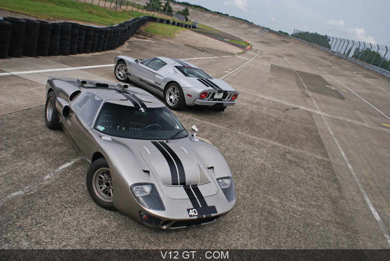 GT 40 mkII / FORD - V12 GT - L'émotion automobile