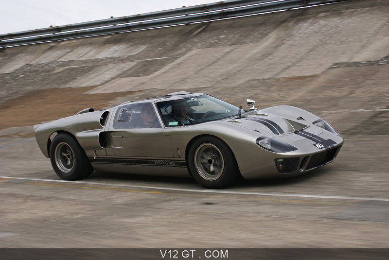 GT 40 mkII / FORD - V12 GT - L'émotion automobile