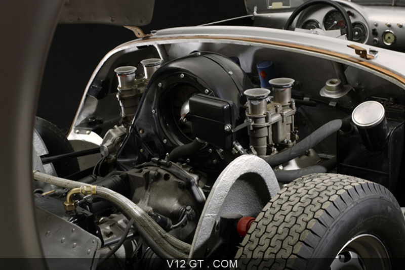 RS Spyder 550 / PORSCHE - V12 GT - L'émotion automobile