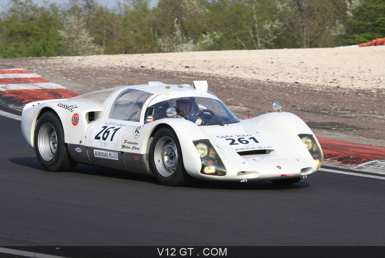 906 / PORSCHE - V12 GT - L'émotion automobile