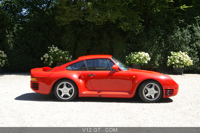 959 / PORSCHE - V12 GT - L'émotion automobile