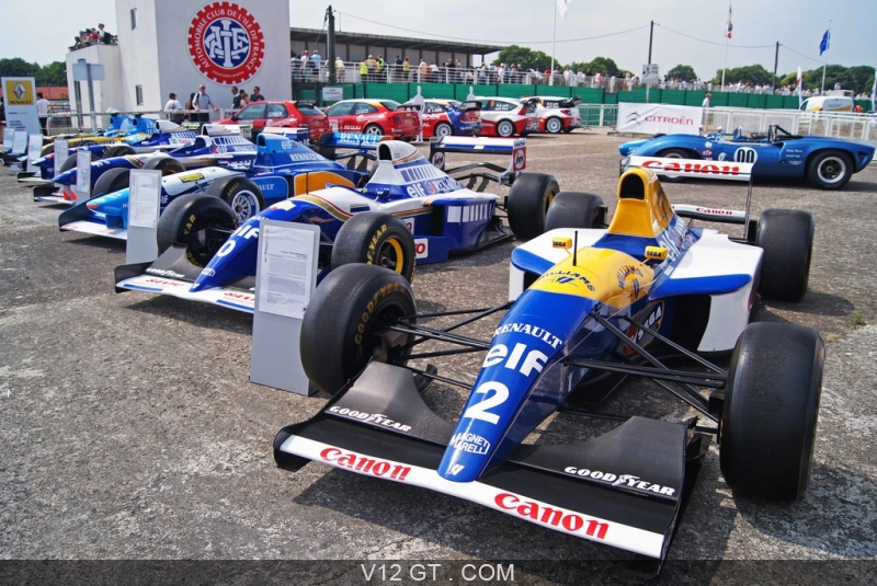 line-up Renault Formule 1 championnes du Monde 3 / Autodrome Héritage ...