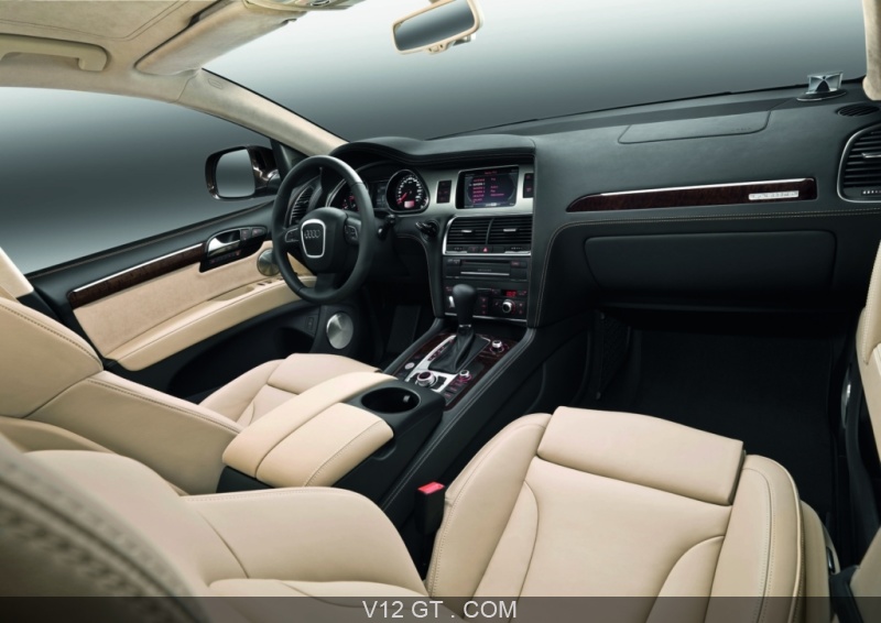 Audi Q7 - habitacle, tableau de bord / Audi / Photos GT / Les plus ...