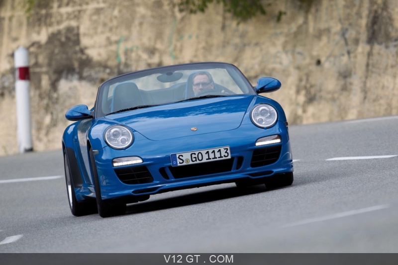 997 Speedster / PORSCHE - V12 GT - L'émotion automobile