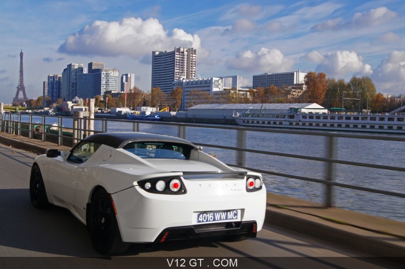 Tesla Roadster Sport blanc 3/4 arrière gauche travelling 5 / Tesla ...