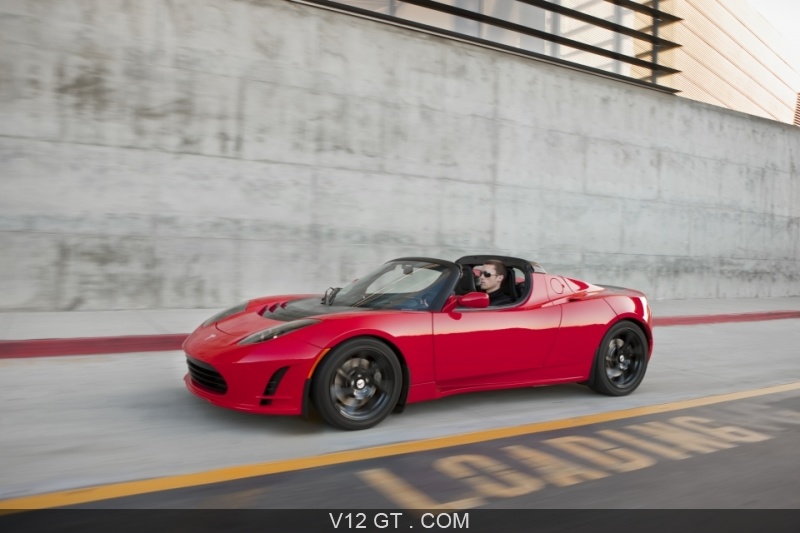 Tesla Roadster Sport rouge 3/4 avant gauche travelling / Tesla / Photos ...