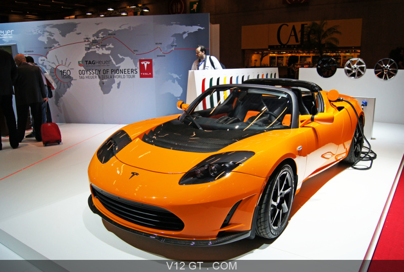 Mondial de l'Automobile Paris 2010 - Tesla Roadster Sport orange 3/4 ...