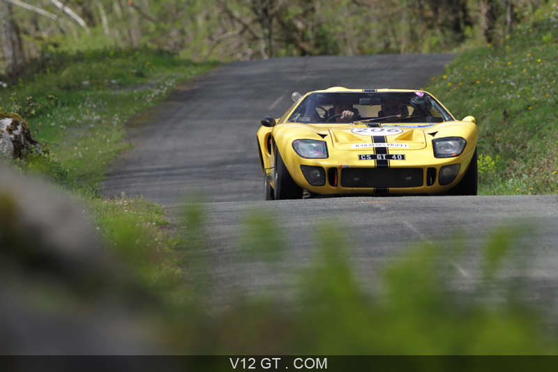 Ford GT40, jaune, action face, campagne / Tour Auto 2011 / Classic Driver / Les plus belles ...