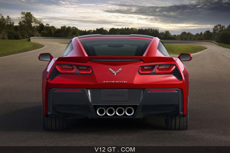 Interview de Matthias Klemm, Product Expert Corvette Europe au Salon de ...