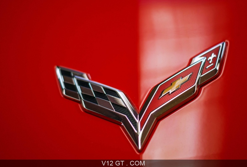logos de corvette c7