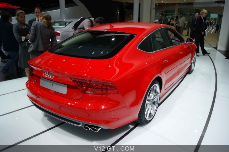 Salon de Francfort IAA 2011 - Audi S7 rouge 3/4 arrière droit / Salon ...