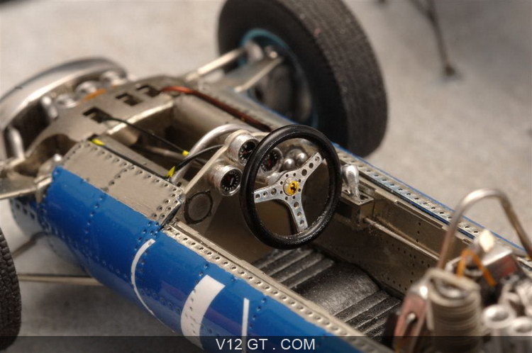 Suber Factory / GT art / GT Style - V12 GT - L'émotion automobile