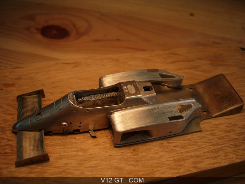 Suber Factory / GT art / GT Style - V12 GT - L'émotion automobile