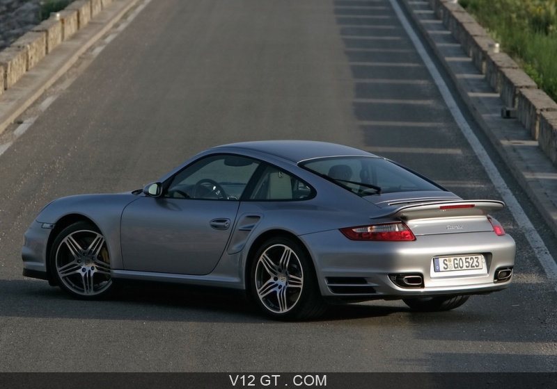 997 Turbo / PORSCHE - V12 GT - L'émotion automobile